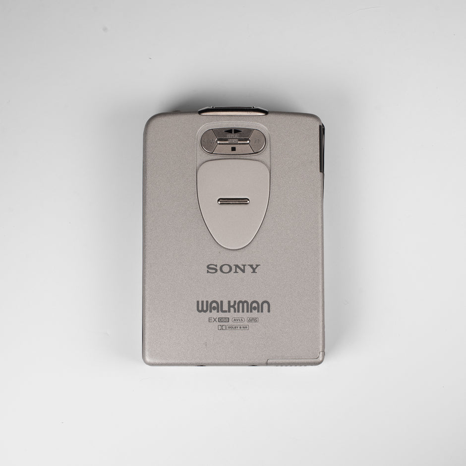 Vintage Walkmans – High Fidelity Vinyl